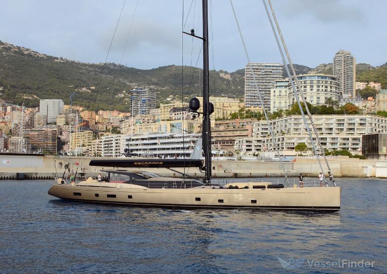 ESCAPADE, Yacht - Details and current position - IMO 1012505 - VesselFinder
