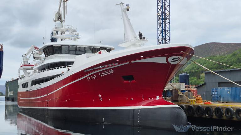 SUNBEAM FR487, Fishing Vessel - Details and current position - IMO ...