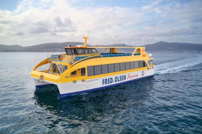 BUGANVILLA EXPRESS, Passenger Ship - Details and current position - IMO ...