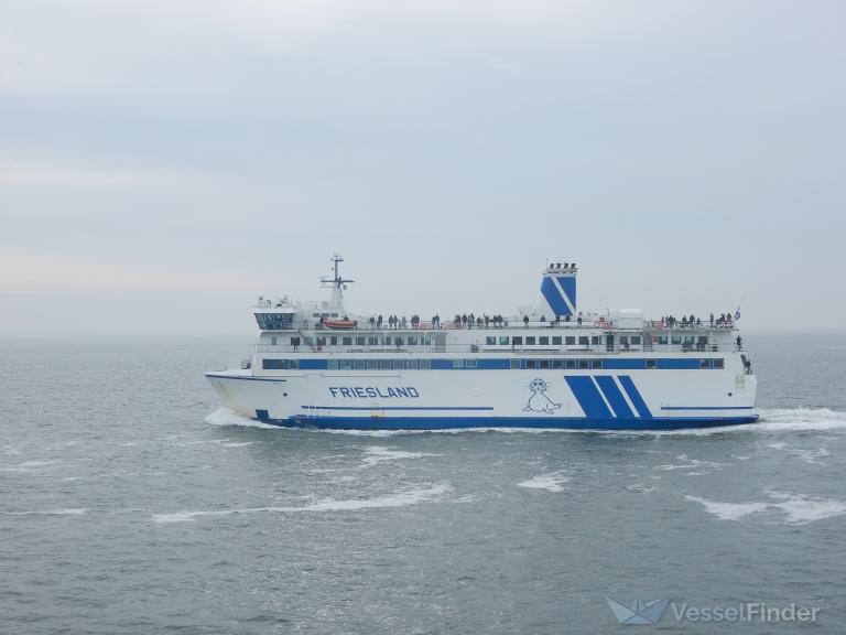 FRIESLAND, Passenger/Ro-Ro Cargo Ship - Details and current position ...