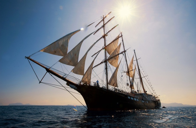 SIGNORA DEL VENTO, Passenger (Cruise) Ship - Details and current ...