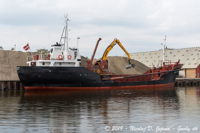 METTE PAN, Hopper Dredger - Details and current position - IMO 6414447 - VesselFinder