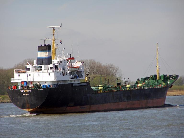 RIO ATRATO, Bitumen Tanker - Details and current position - IMO 6900305 ...