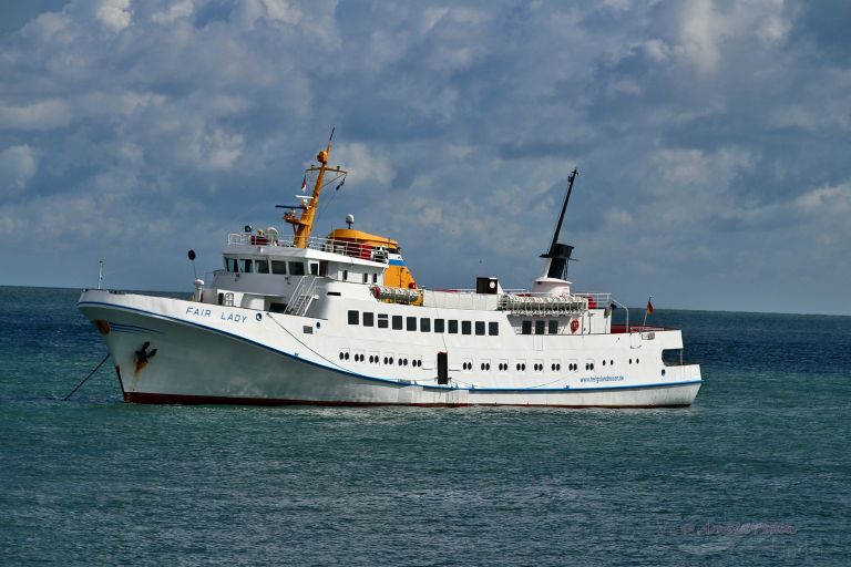 FAIR LADY, Passenger Ship - Details and current position - IMO 7016474 ...
