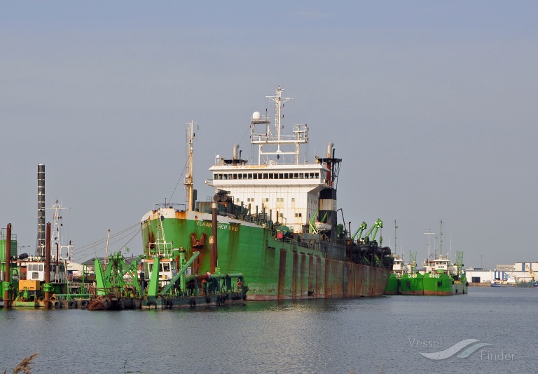 VEERA PREM, Hopper Dredger - Details and current position - IMO 7026479 ...
