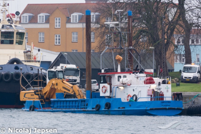 SIRIUS HOJ, Dredger - Details and current position - IMO 7032375 ...