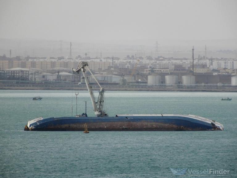 SHAHD CLEOPATRA, Passenger/Ro-Ro Cargo Ship - Details and current ...