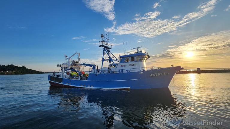 MARCY J, Fishing Vessel - Details and current position - IMO 7050690 - VesselFinder