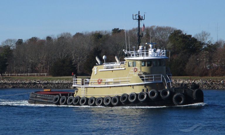 WILKIN A FALGOUT, Tug - Details and current position - IMO 7114161 ...