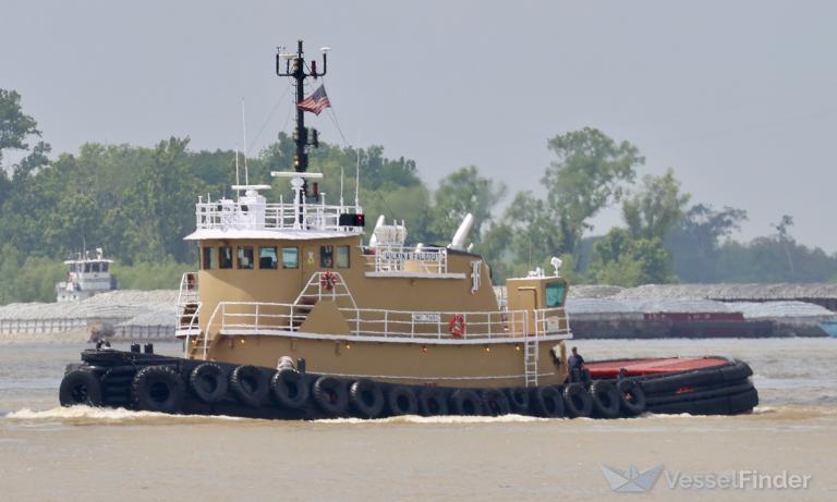WILKIN A FALGOUT, Tug - Details and current position - IMO 7114161 ...