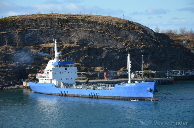 SCAN MASTER, Oil Products Tanker - Details and current position - IMO ...