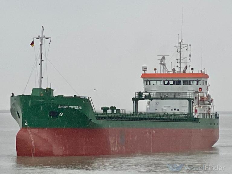 SNOW CRYSTAL, Refrigerated Cargo Ship - Details and current position ...
