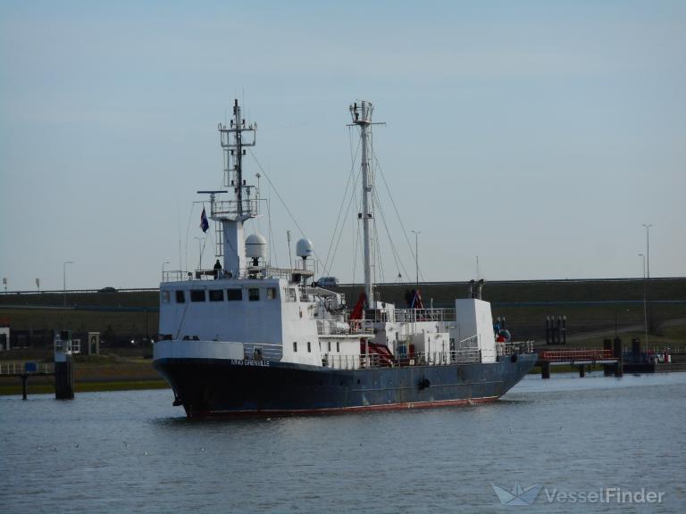 Ship photos - VesselFinder