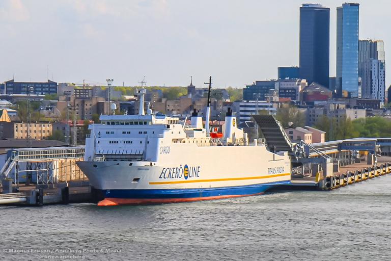 TRANSLANDIA, Passenger/Ro-Ro Cargo Ship - Details and current position ...