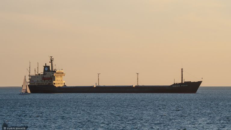 PERLA ADIB, Bulk Carrier - Details and current position - IMO 7434937 ...