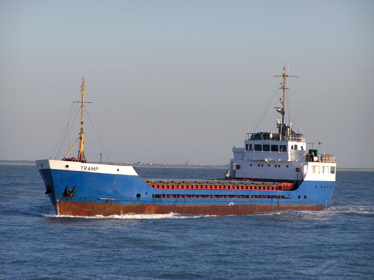 TRAMP, General Cargo Ship - Détails du bateau et situation actuelle ...