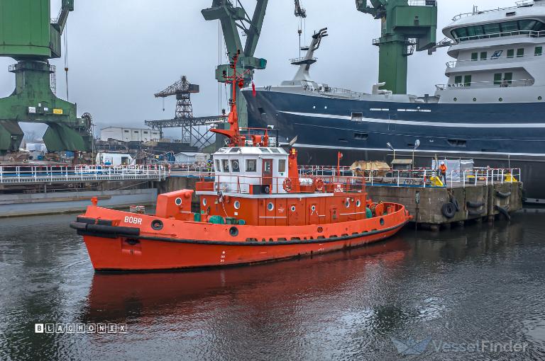 BOBR, Tug - Details and current position - IMO 7645756 - VesselFinder