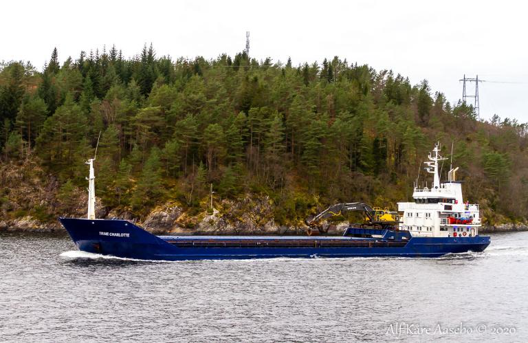TRINE CHARLOTTE, General Cargo Ship - Detalles del buque y posición ...