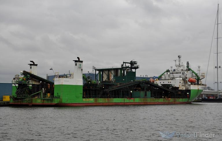 Zdjęcia statku - VesselFinder