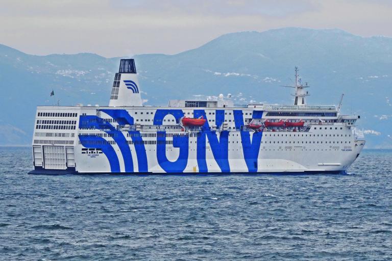 GNV AZZURRA, Passenger/Ro-Ro Cargo Ship - Details and current position ...
