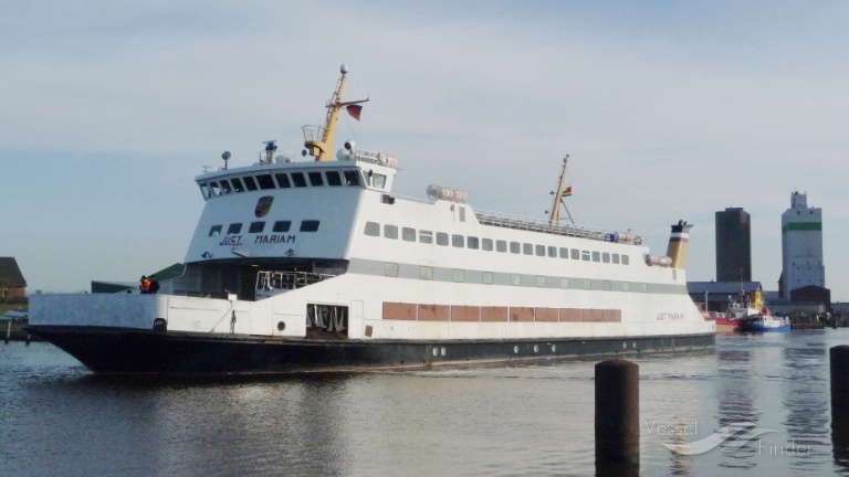 LADY CAROLINE, Passenger/Ro-Ro Cargo Ship - Details and current ...