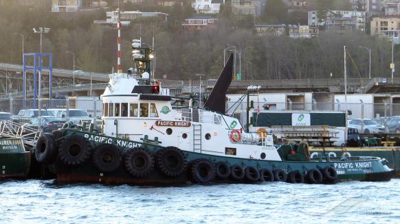 PACIFIC KNIGHT, Tug - Details and current position - IMO 8016378 ...