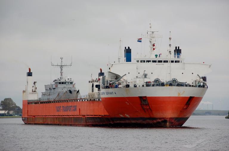 SUPER SERVANT 4, Heavy Load Carrier - Details and current position ...