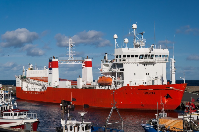 SIGYN, Nuclear Fuel Carrier - Details and current position - IMO ...