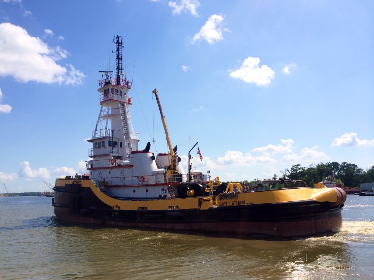 CAPT LATHAM, Tug - Details and current position - IMO 8109735 ...