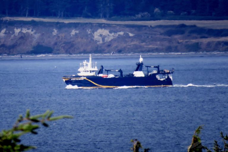 BERING DEFENDER, Fishing Vessel - Details and current position - IMO ...