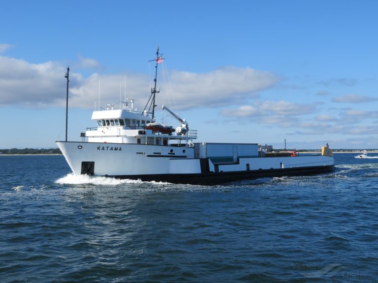 KATAMA, Passenger ship - Details and current position - IMO 8213237 ...