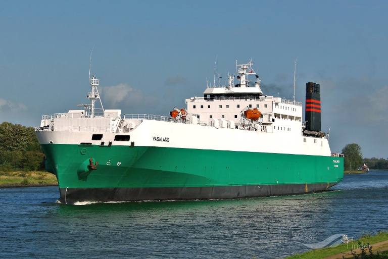 GREENLAND, Ro-Ro Cargo Ship - Details and current position - IMO ...
