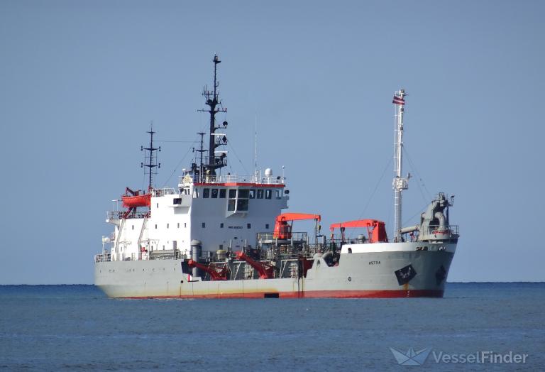 ASTRA, Hopper Dredger - Details and current position - IMO 8305767 ...