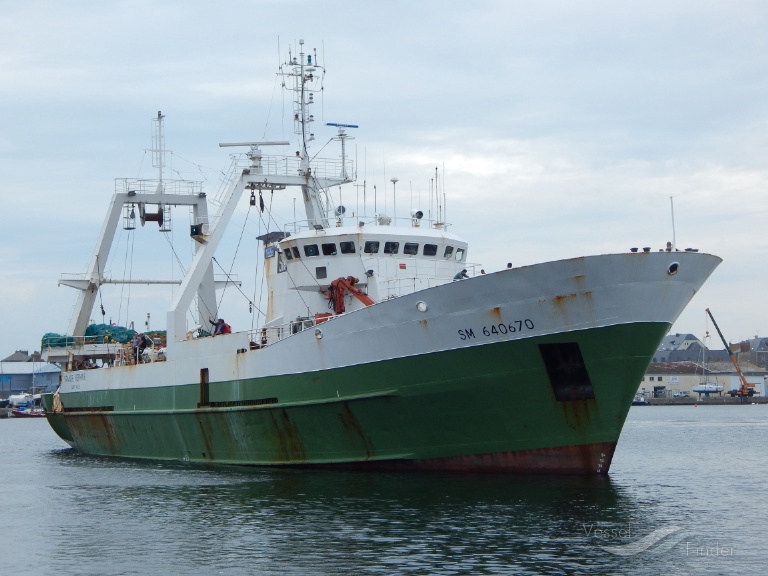 FV GRANDE-HERMINE, Fishing Vessel - Detalles del buque y posición ...