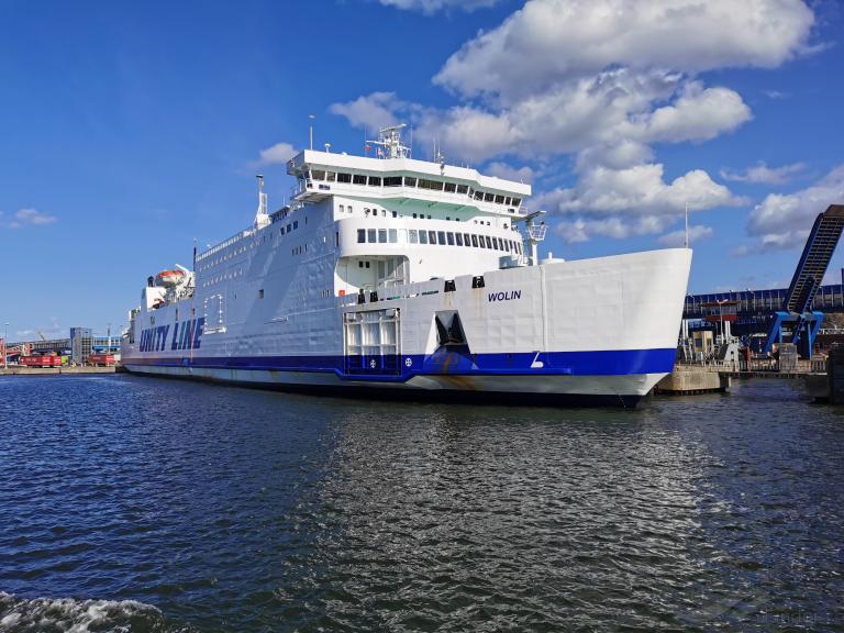 WOLIN, Passenger/Ro-Ro Cargo Ship - Scheepsdetails en huidige positie ...