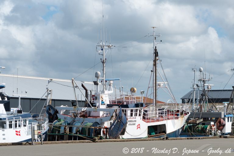 ANDREA, Fishing Vessel - Details and current position - IMO 8428210 ...