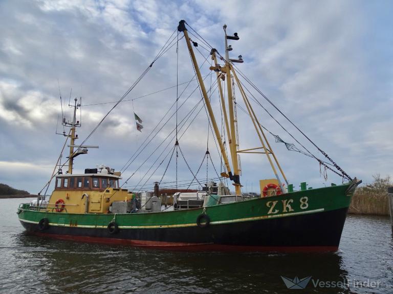 ZK8 HUNSINGO, Fishing Vessel - Details and current position - IMO ...