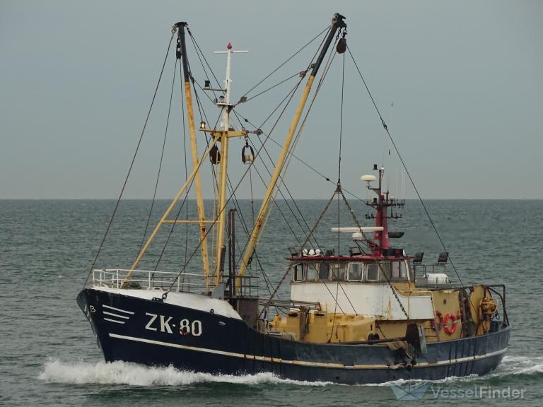 ZK 80 LINQUENDA, Fishing Vessel - Scheepsdetails en huidige positie - IMO 8432584 - VesselFinder