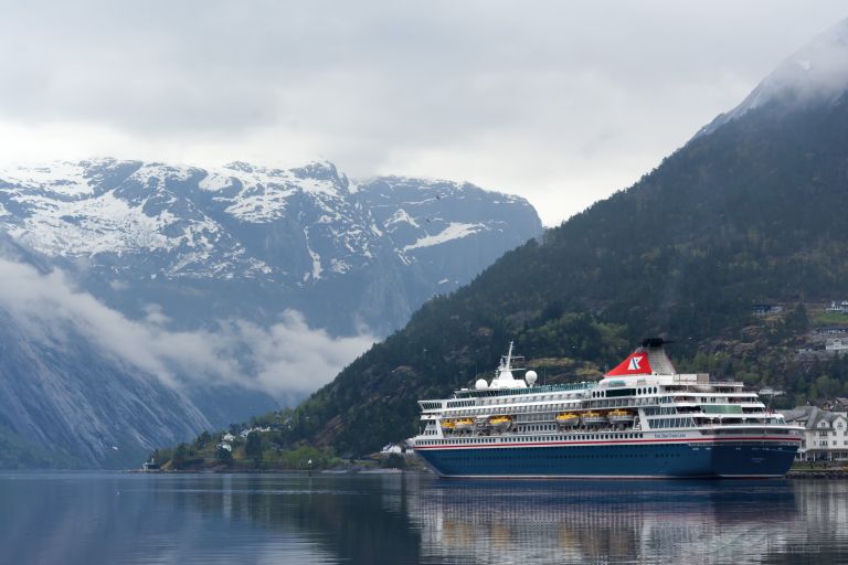 BALMORAL, Passenger (Cruise) Ship - Details and current position - IMO ...