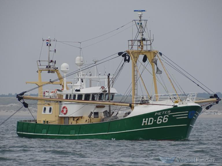 HD66 PIETER, Fishing vessel - Details and current position - IMO ...