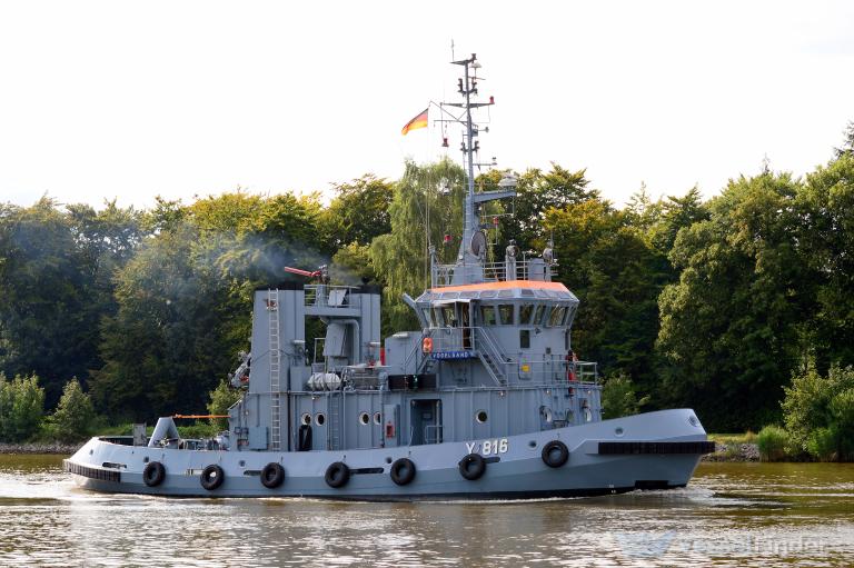 VOGELSAND, Tug - Details and current position - IMO 8603107 - VesselFinder