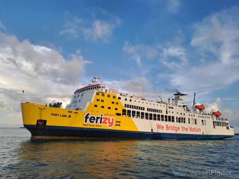 PORT LINK III, Passenger/Ro-Ro Cargo Ship - Details and current ...