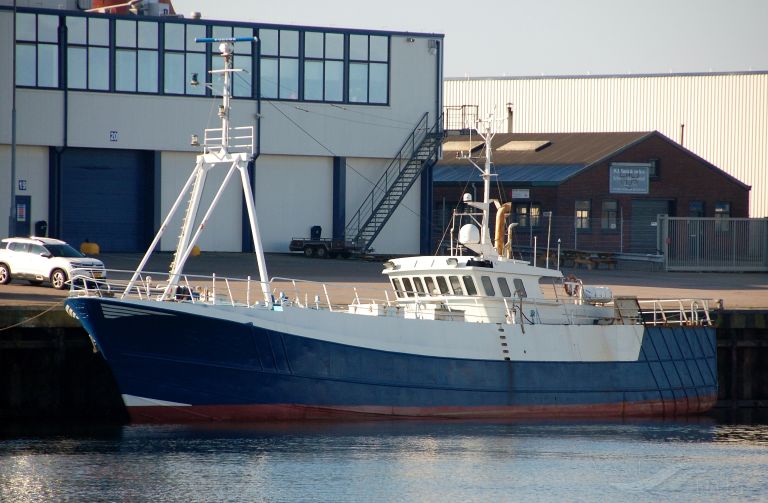 INTREPID, Fishing Vessel - Details and current position - IMO 8608212 ...