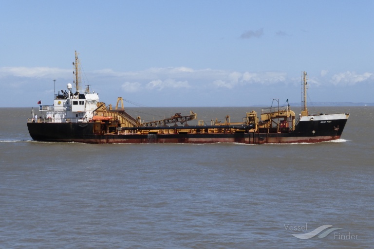 WELSH PIPER, Hopper Dredger - Details and current position - IMO ...