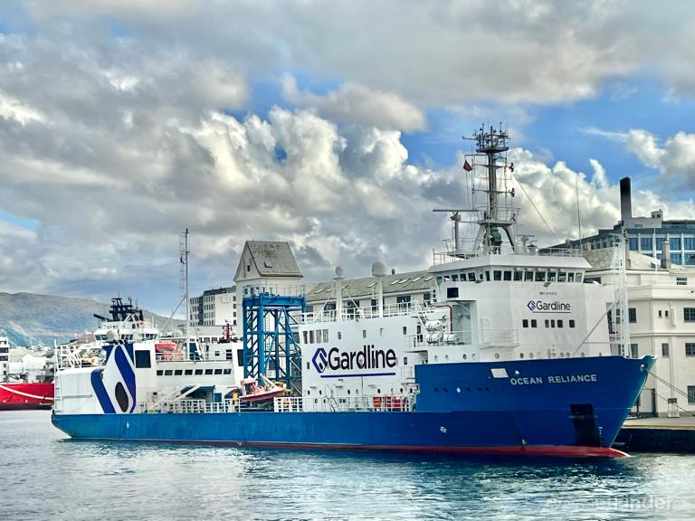 OCEAN RELIANCE, Research Vessel - Details and current position - IMO ...