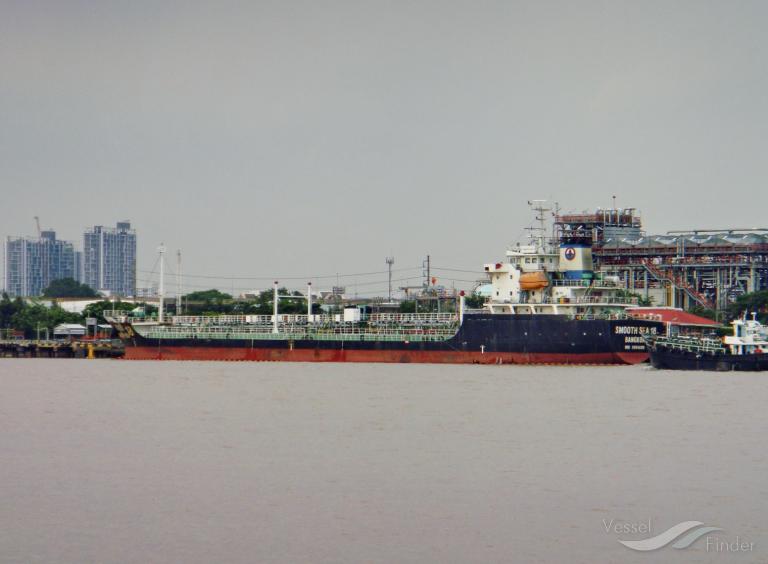 SMOOTH SEA 18, Oil Products Tanker - Details and current position - IMO ...