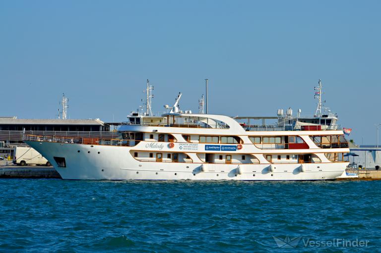 MELODY, Passenger Ship - Details and current position - IMO 8698932 ...