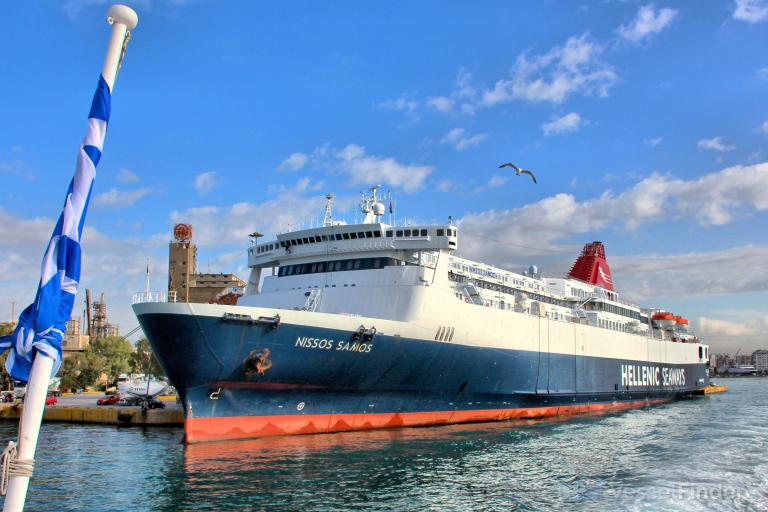 NISSOS SAMOS, Passenger/Ro-Ro Cargo Ship - Details and current position ...