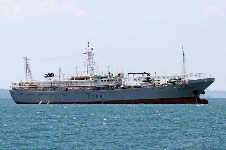 LU RONG YUAN YU 698, Fishing Vessel - Detalles del buque y posición ...
