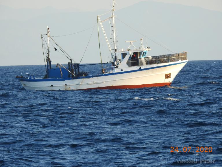 KAPETAN STRATOS II, Fishing vessel - Details and current position - IMO ...